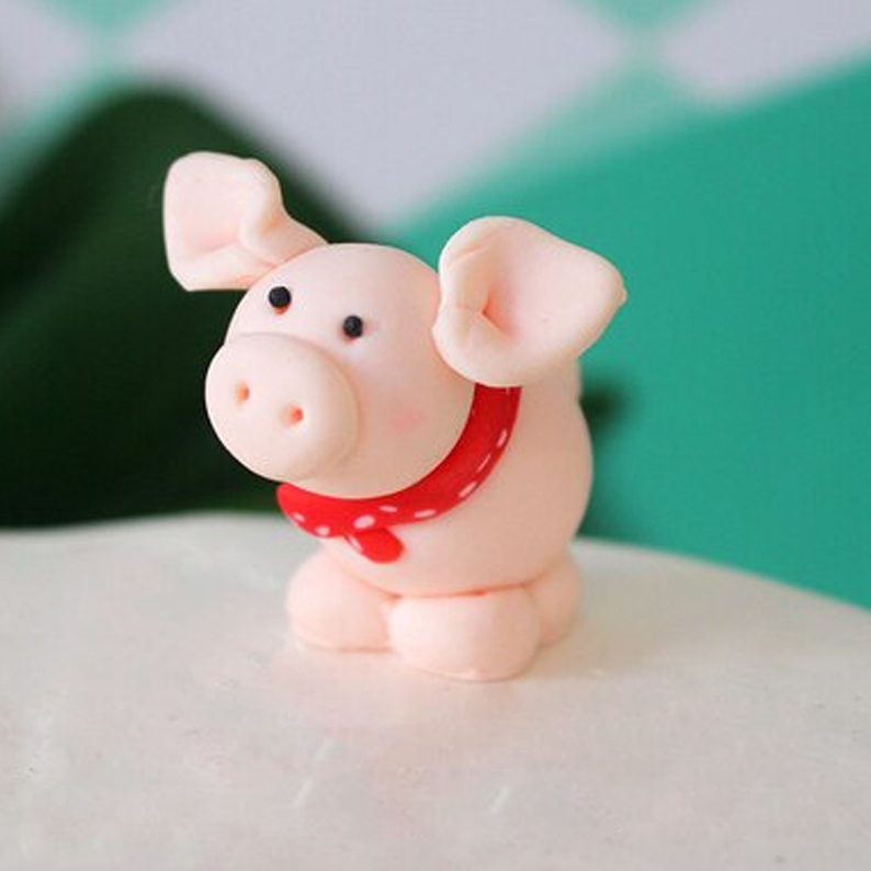 Pig Cake topper 4cm