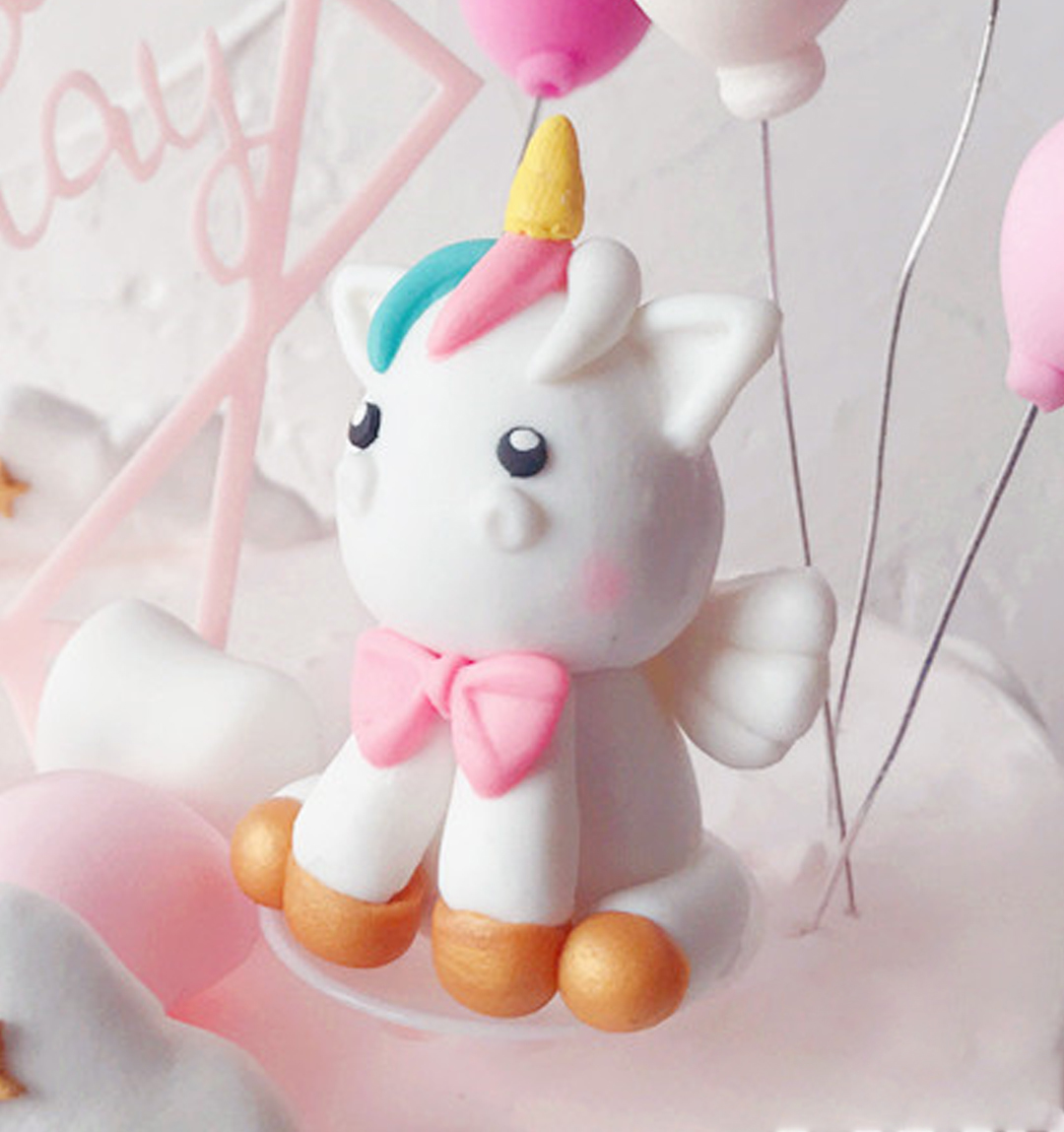 Unicorn Cake topper 6cm